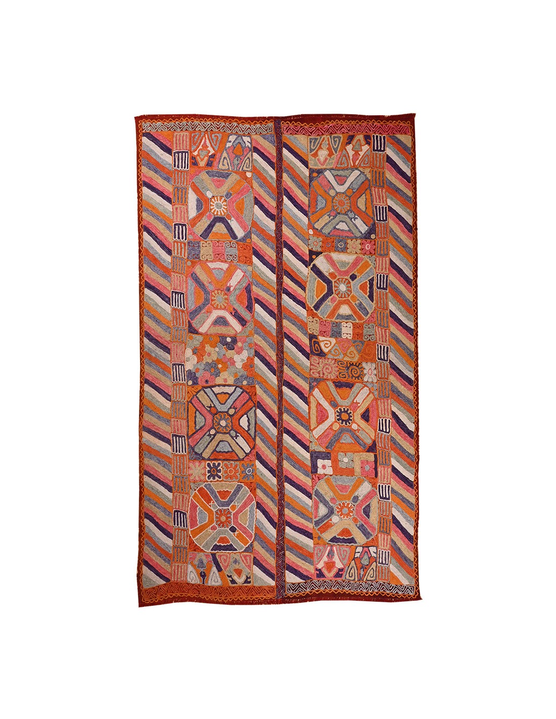 Antique and traditional kilim rugs, expressions of traditions
